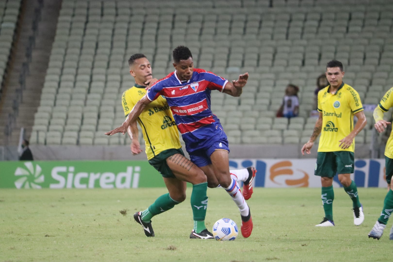 Matheus Jussa abre o jogo e pede paciência com o próximo treinador ...
